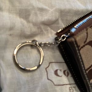 Coach | Accessories | Coach Mini Skinny Id Case Keychain In Signature ...
